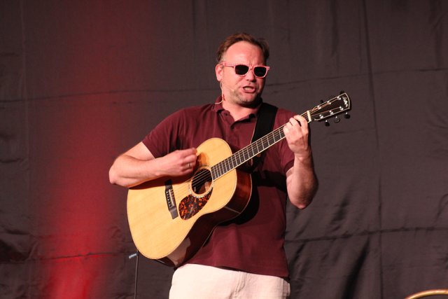 Thomas Stipsits bringt Mettmacher Festspielhalle zum Kochen: Restlos ...