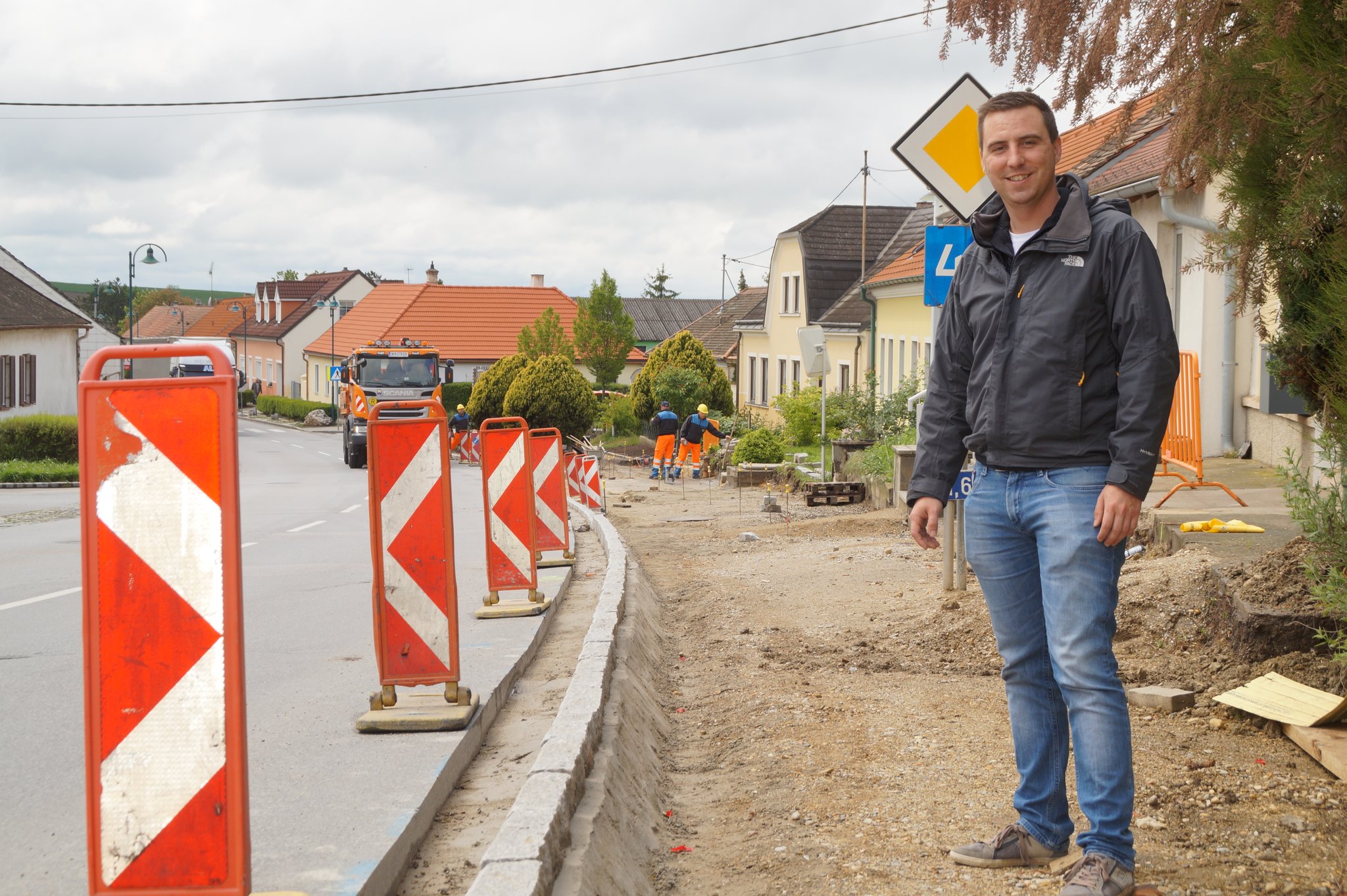 Ortsdurchfahrt: Neuer Gehsteig für Staatz-Kautendorf - Mistelbach