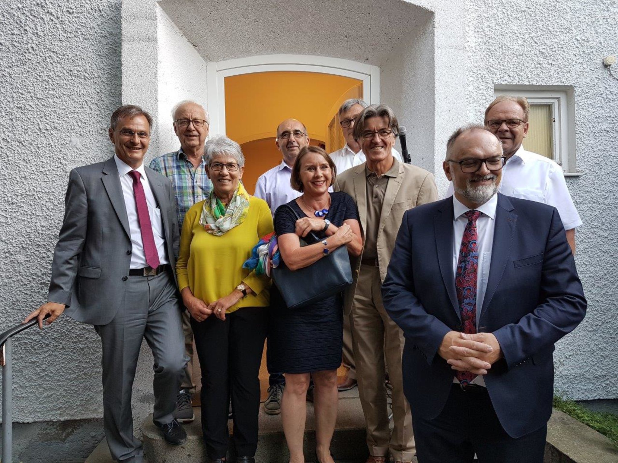 Eröffnung: 150 Gäste bei Vernissage bayrischer Künstler in Kubin ...