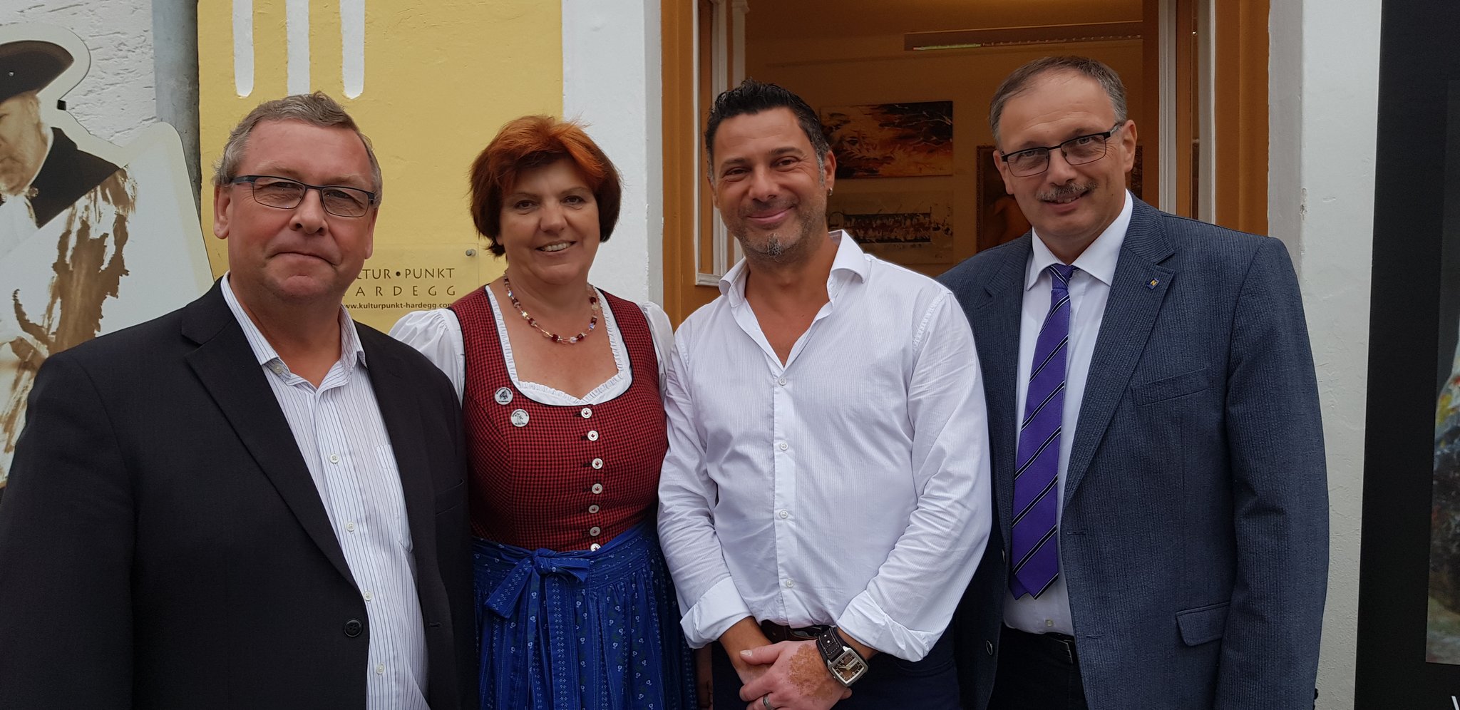 Kultur.Punkt.Hardegg: Helmut Lisy stellt in Hardegg aus - Hollabrunn