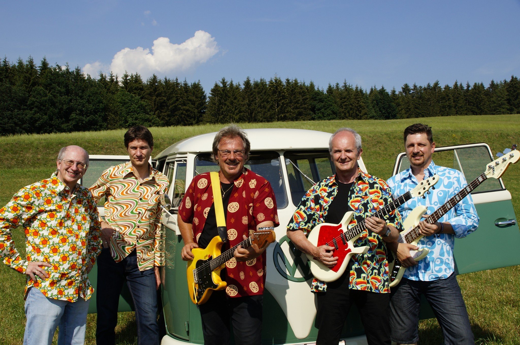 The Roaring Sixties Company & Creedence Fogerty Gang: Woodstock Revival ...