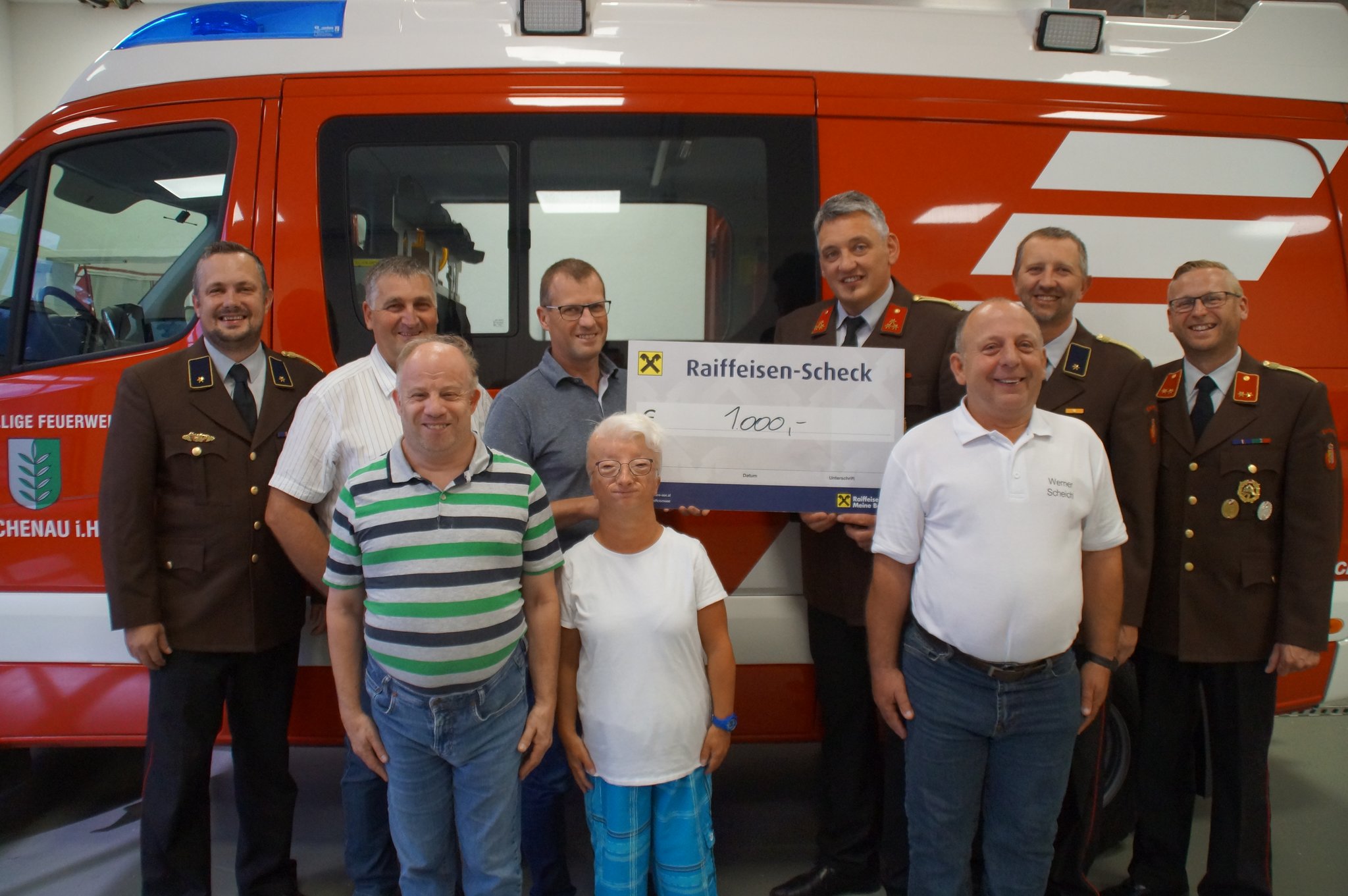 Feuerwehr Eichenau: Anstatt Gastgeschenk – Spende für den guten Zweck ...