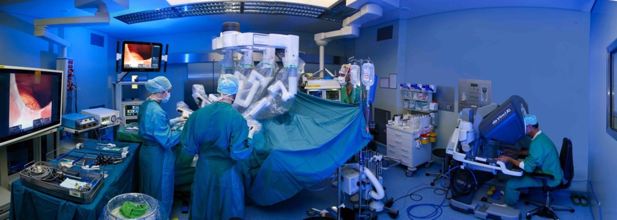 Ärztekammer OÖ: Roboter helfen beim Operieren - Linz