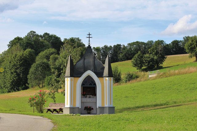 Manning/Gemeinde Ottnang am Hausruck: *Ein SCHÖNES PLATZER`L* - Vöcklabruck