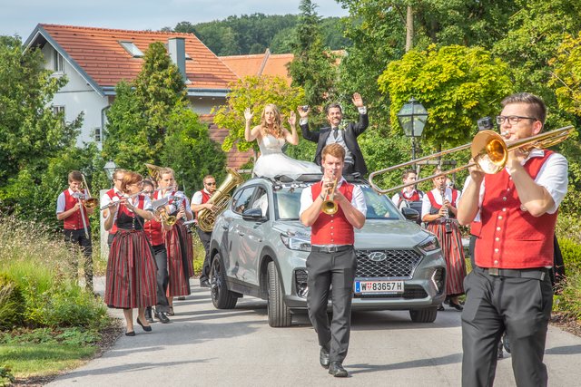 Traumhochzeit: Puls 4-Moderator Andi Seidl heiratete seine Sina - Wien