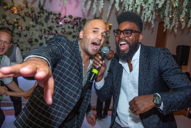 Traumhochzeit: Puls 4-Moderator Andi Seidl heiratete seine Sina - Wien