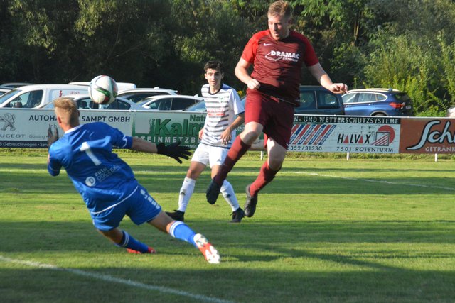 Fußball: ASKÖ Jabing startet mit 3:0-Heimsieg - Oberwart