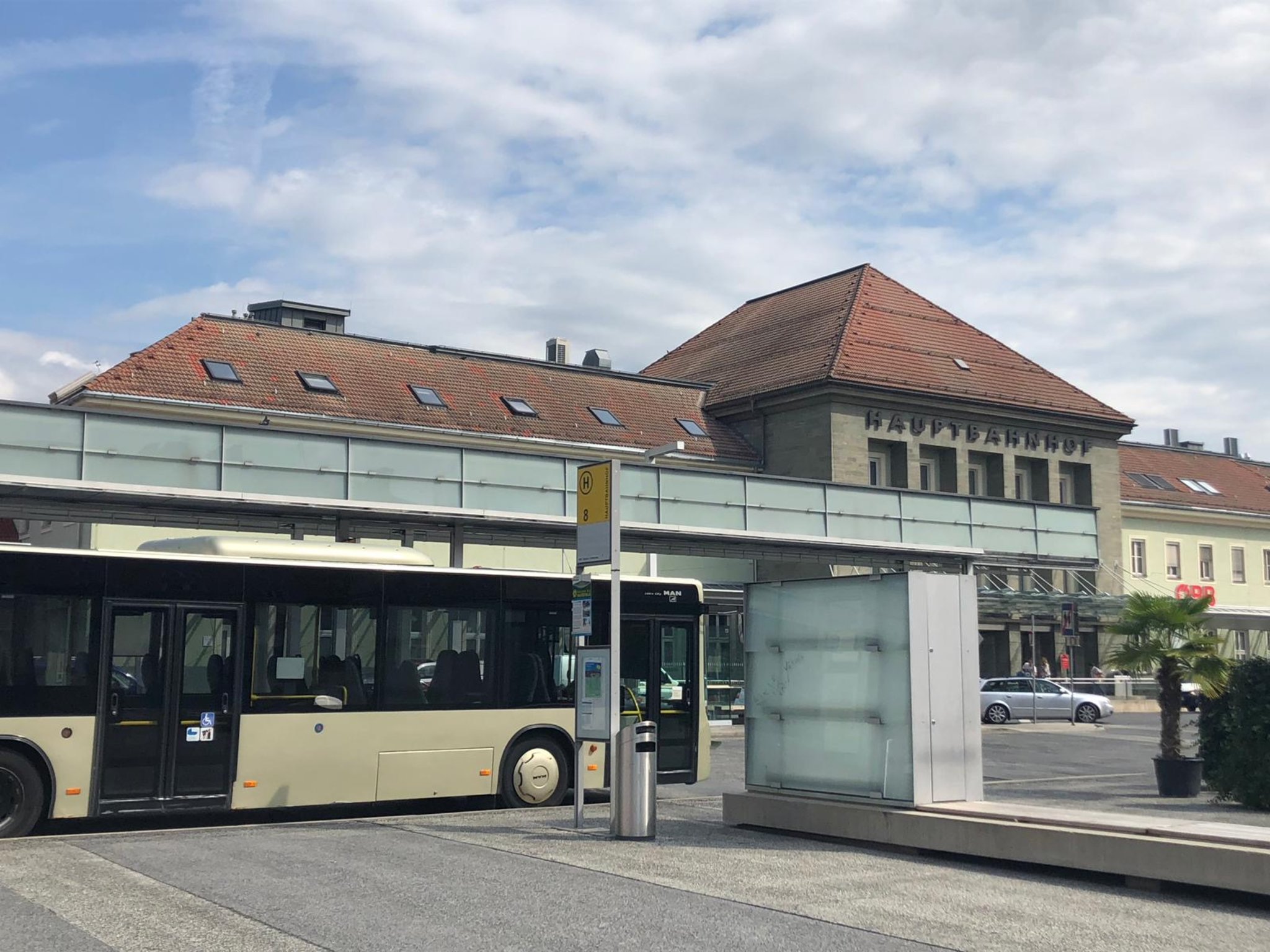 Villach Hauptbahnhof: "Jeder Bus sollte hier halten dürfen" - Villach