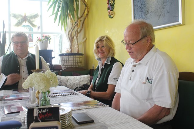 Zum Gedenken an Karl Panzenbeck: Die Langenwanger Waglbacher suchen ...