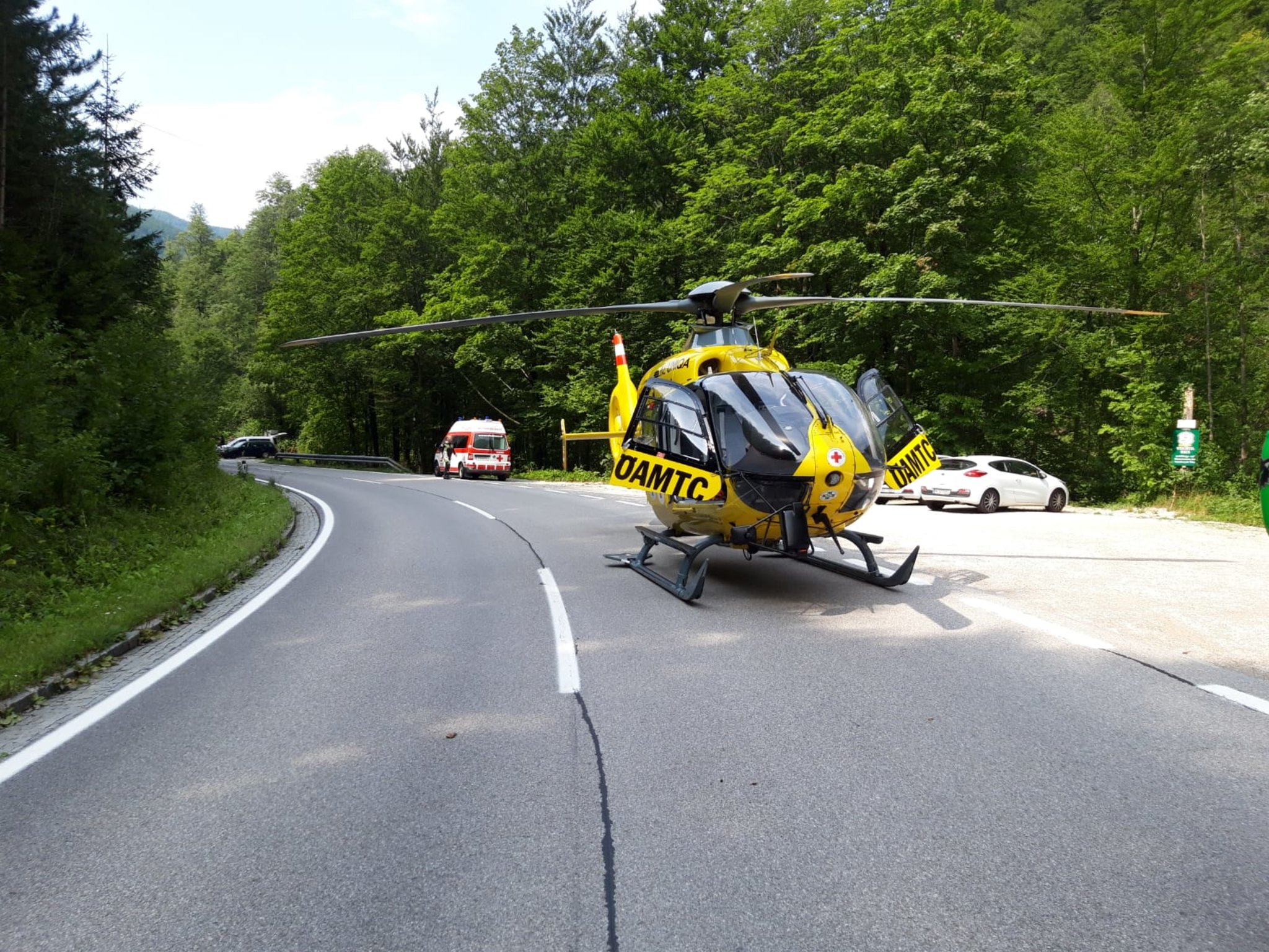 Einsatz: Schwerer Motorradunfall im Höllental - Neunkirchen