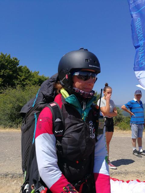 Eli Egger: Leibnitzerin zählt zu den erfolgreichsten Paragleiterinnen ...