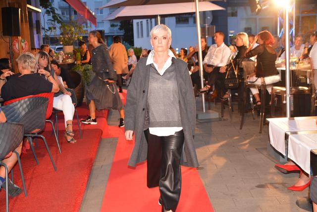Fashion Show: Oberpullendorf: die Boutique "Hot line" zeigte ihre ...