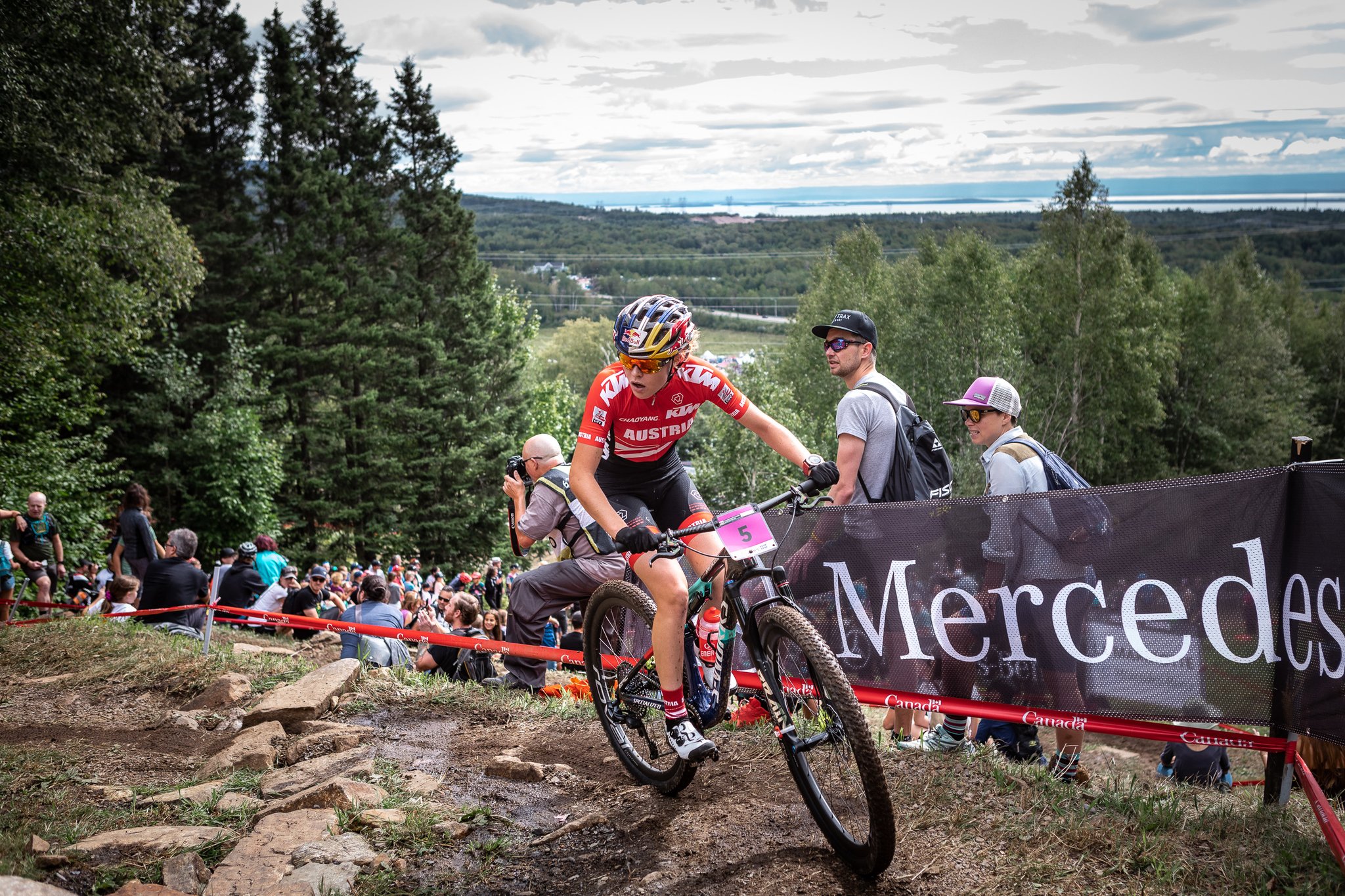Laura Stigger und Mona Mitterwallner sahnen bei der Mountainbike-WM in ...
