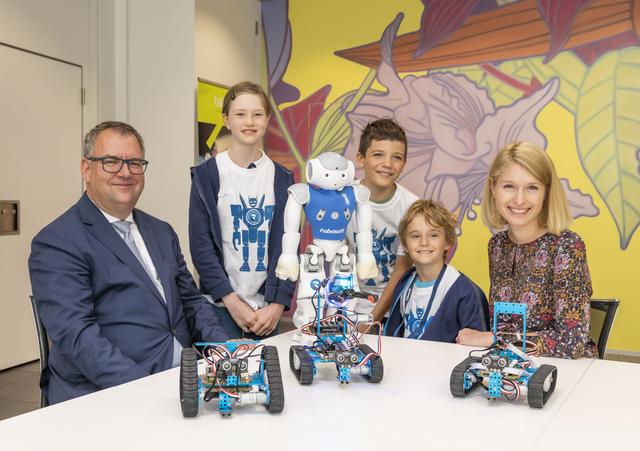 Fabasoft Robotics Camp: Hochbegabte gezielt fördern - Oberösterreich
