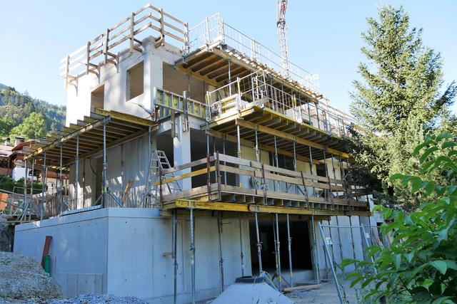Neue Wohnanlage: "Alpenländische" lud zur Firstfeier in Prutz - Landeck