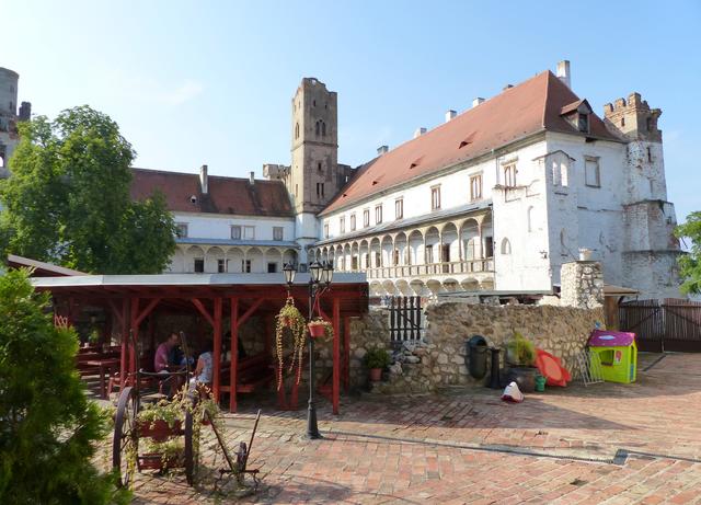 Südmähren, Tschechien: Schloss Lundenburg - Breslav - Ottakring