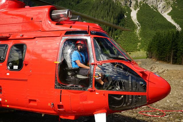 Heli Austria - Martin Flugrettung - Heli Tirol: Schwerlastransporte mit ...