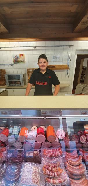 Lehrling bei Fleischerei Mandl: Fleischer der Zukunft aus Kleinreifling ...
