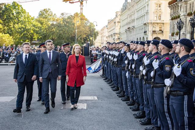 Jubiläum der "Sicherheitswache": Polizei Wien feiert ihr 150jähriges ...