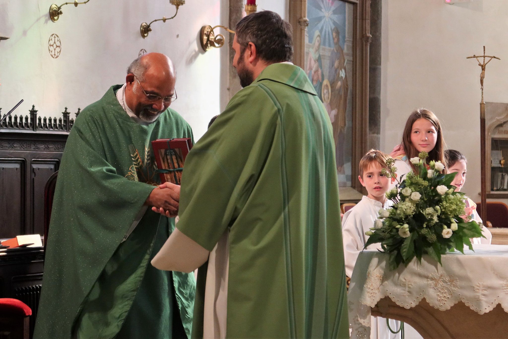 Pfarre St. Valentin: Dr. Isaac Padinjarekuttu feierte erste hl. Messe ...