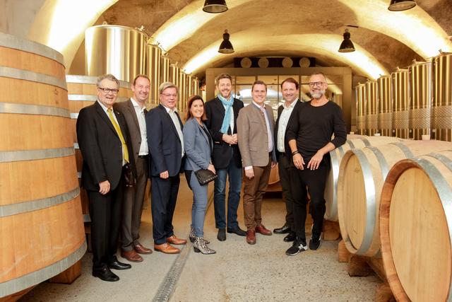 Wirtschaftsbund besuchte Weinmanufaktur in Kirchberg am Wagram - Tulln