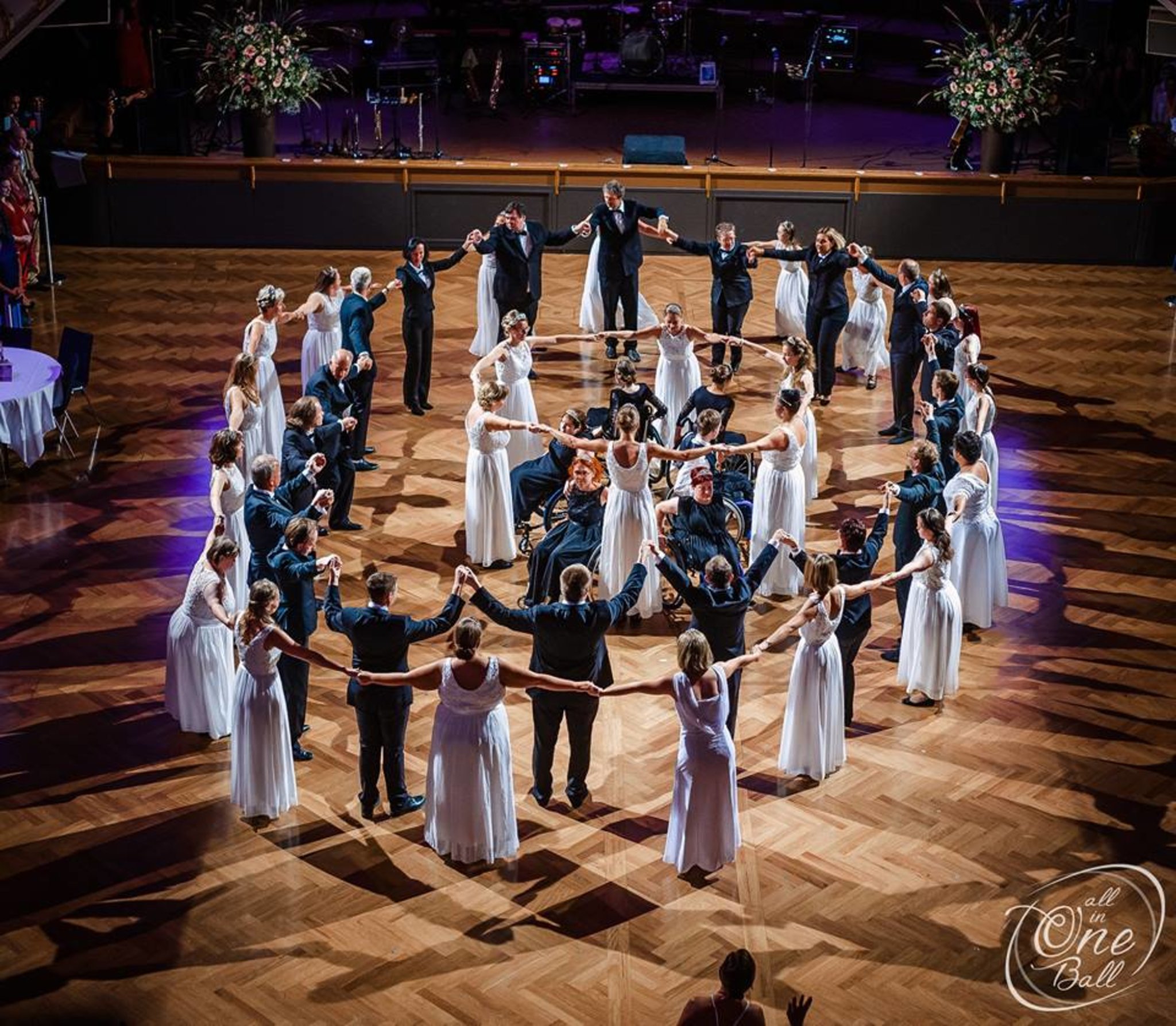 All in One Ball: Getanzte Inklusion im Grazer Congress - Graz