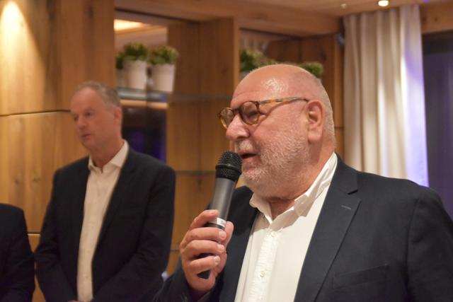 Treue belohnt: Firma Holz Marberger ehrte langjährige Mitarbeiter - Imst