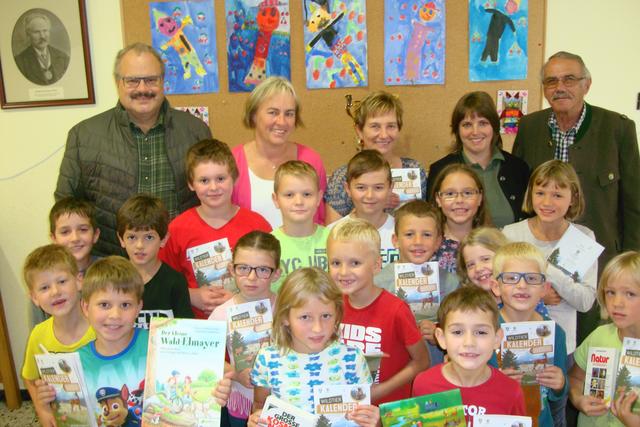 Jäger besuchen Volksschule Pfaffenschlag - Waidhofen/Thaya