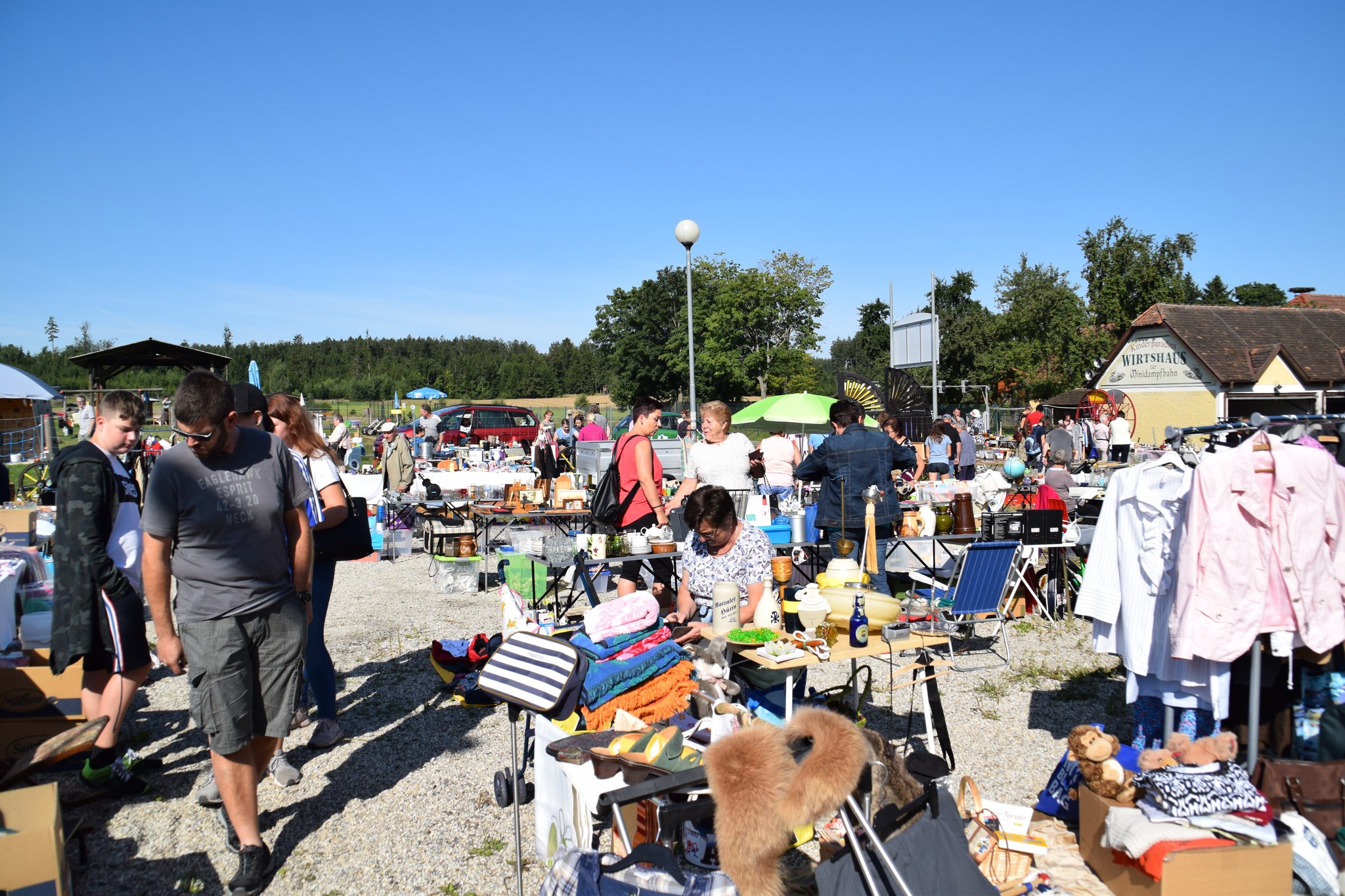 Flohmarkt im Kinderparadies - Zwettl