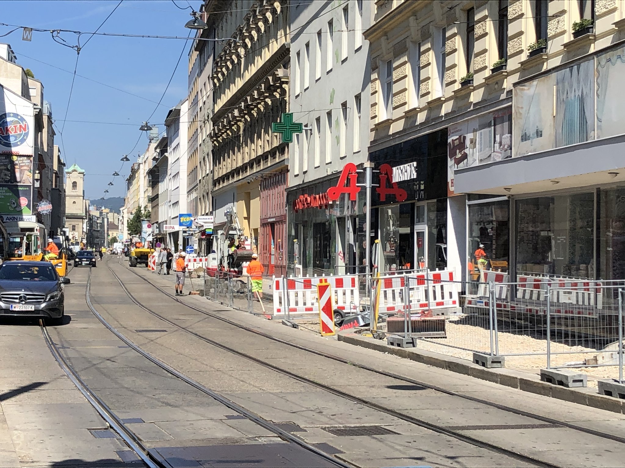 Alles neu in Ottakring: Eröffnungsfest für die neugestaltete ...