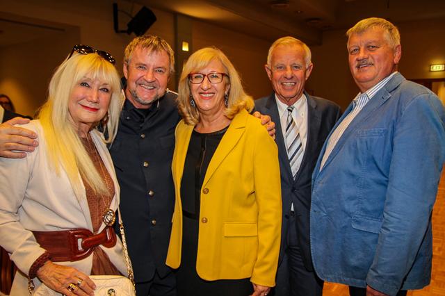 Verleihung der Lichtenwörther Ehrenbürgerschaft: Triumphaler Empfang ...