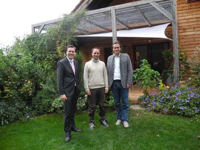 Christoph Kaufmann und Christian Bauer besuchen Unternehmen im Bezirk ...