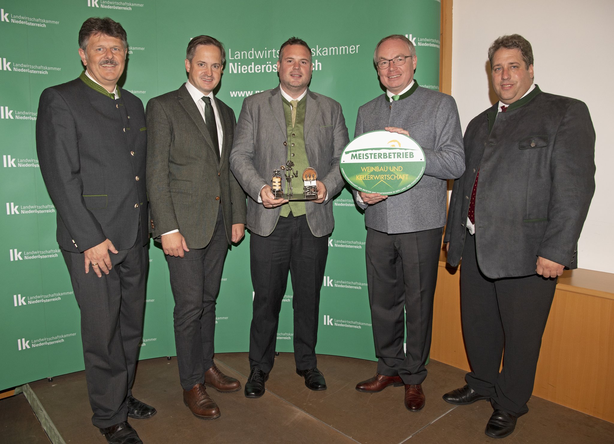 Reinberger aus Unterstockstall ist Niederösterreichs Weinbaumeister ...