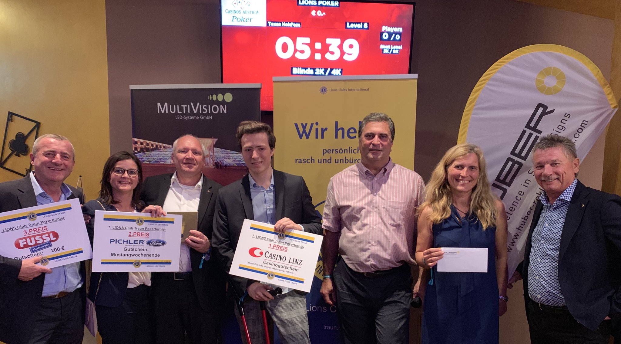 Poker-Runde: Lions Club Traun lud zur Poker Challenge - Linz-Land