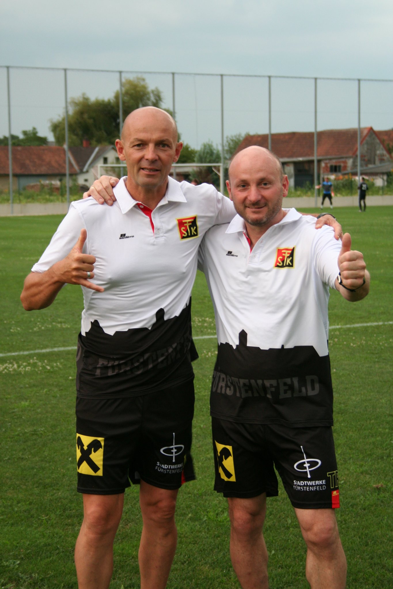 Derbytime im Rudolf Gutmann Stadion - Hartberg-Fürstenfeld