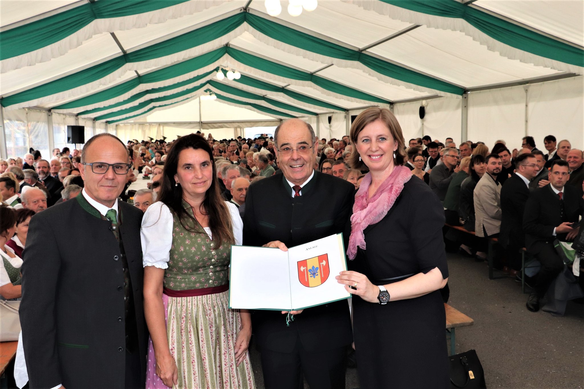 Neues Gemeindeamt und neues Wappen: Fernitz-Mellach feierte - Graz-Umgebung