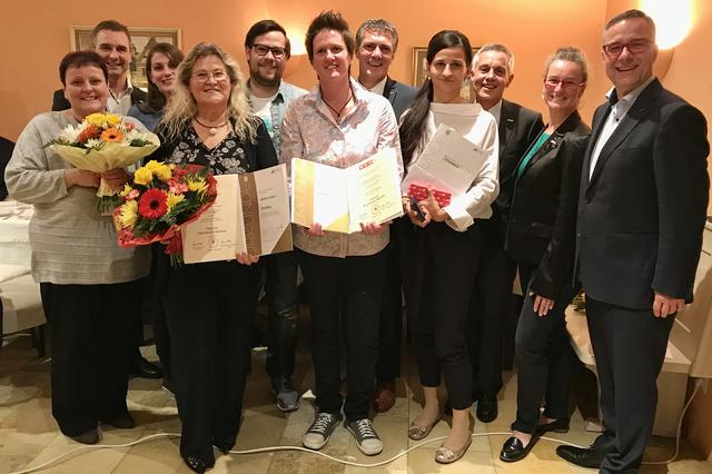 Kastner krems feierte mit Mitarbeitern - Krems