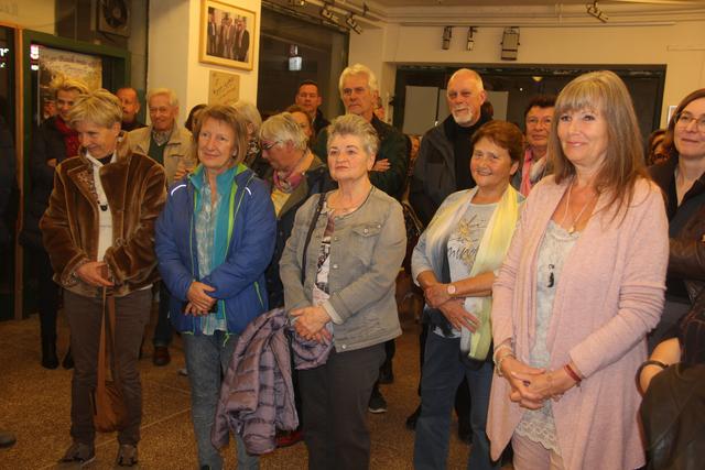 Vernissage im Kunst.Lokal mit erotischen Aquarellen: "Ein Lebenszeichen ...