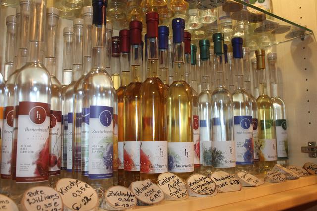 Schnaps in Tirol: Brennende Leidenschaft - Stubai-Wipptal