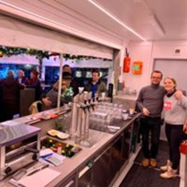 Seelounge-Team lädt auch im Winter ein: Punsch-Bar am Gmundner ...