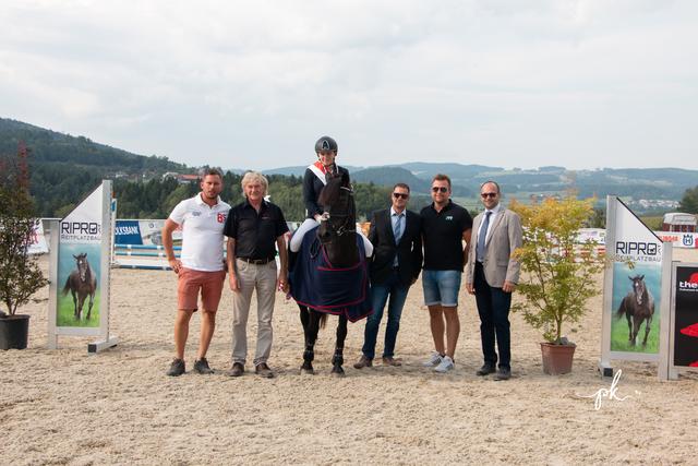 Reitsport: Auszeichnung für Reitverein Lasberg - Freistadt