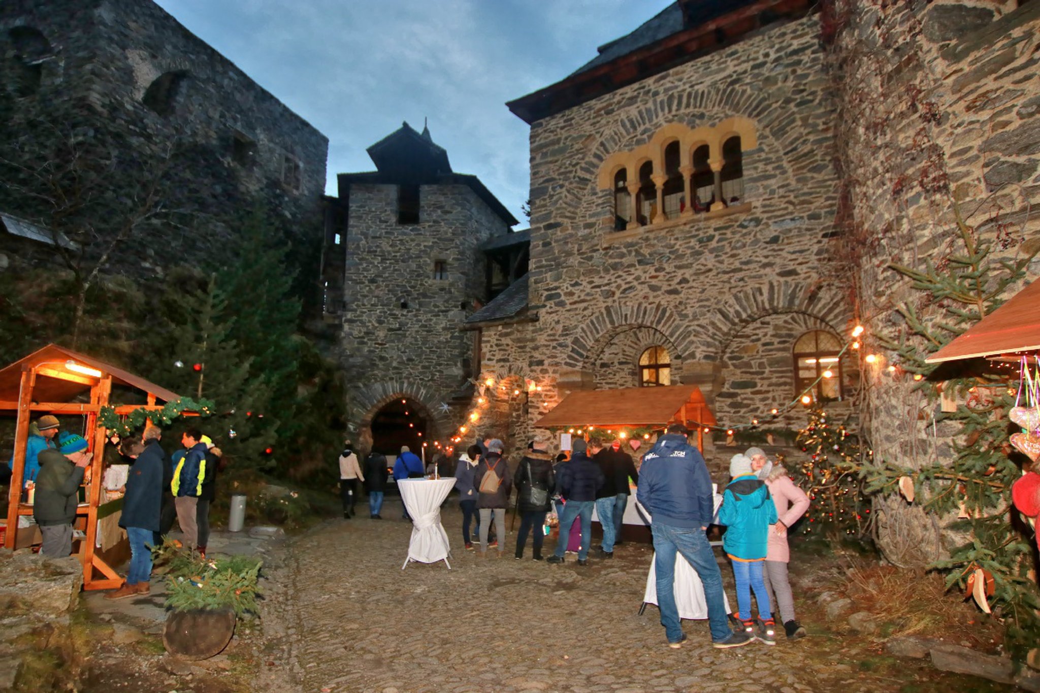 Winterzauber in Ramingstein auf Burg Finstergrün - Lungau