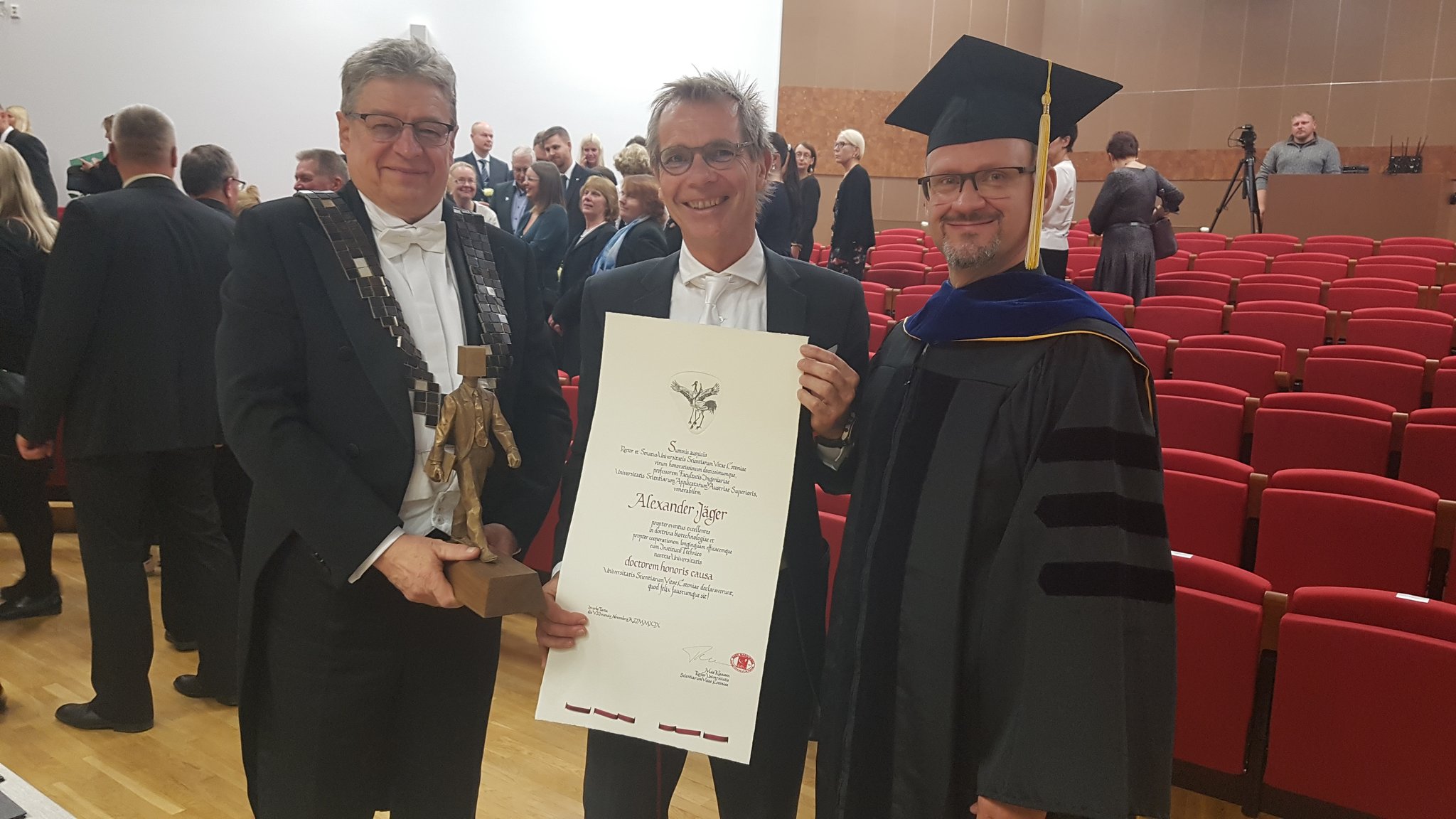 Für sein Lebenswerk: Welser FH Professor Alexander Jäger erhielt ...