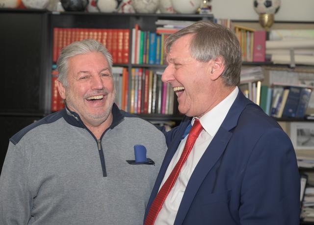30 JAHRE BEZIRKSVORSTEHER: Erich Hohenberger feiert sein Amtsjubiläum ...