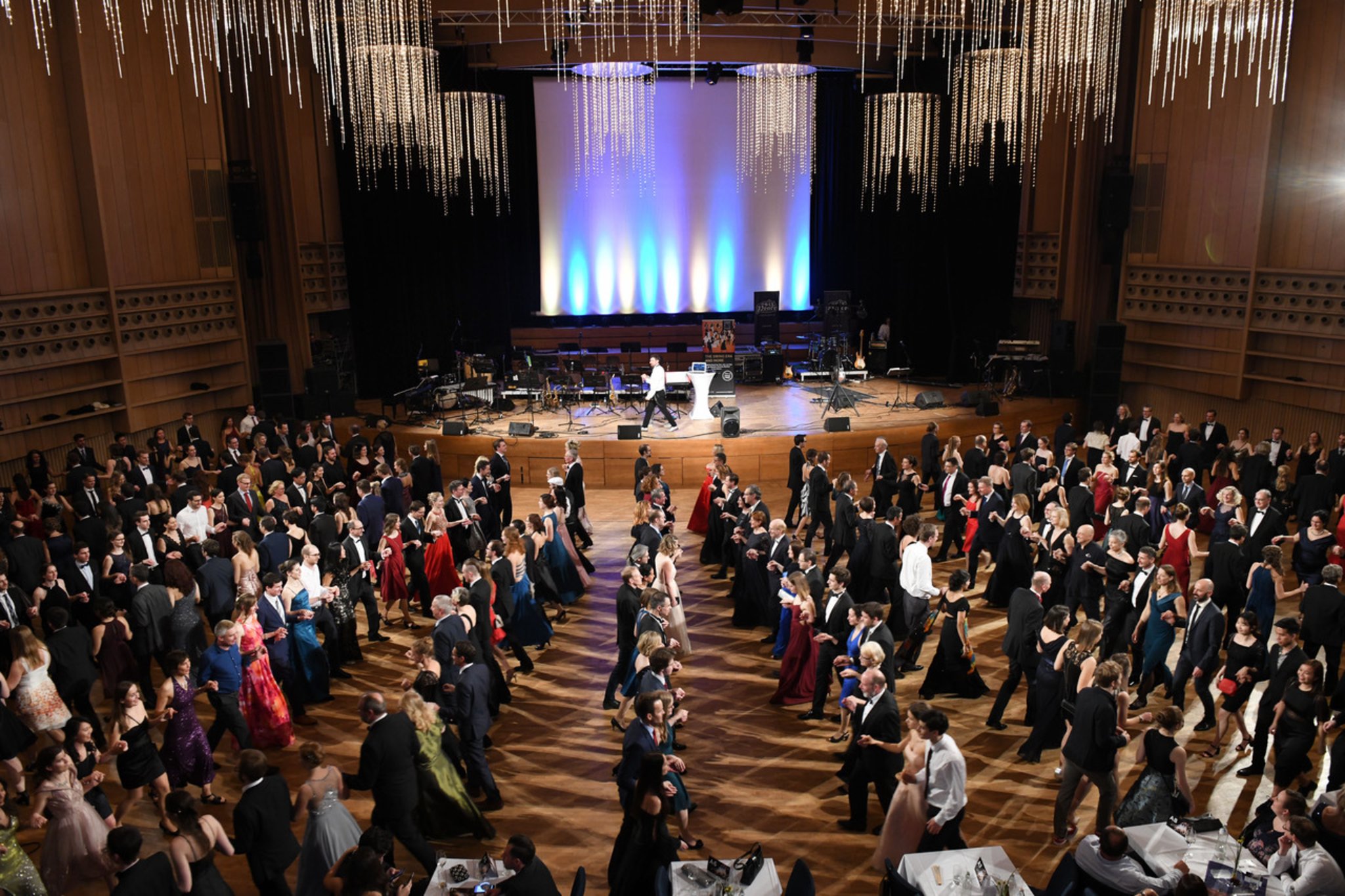 JKU Linz: New Horizons – der Ball der JKU - Linz