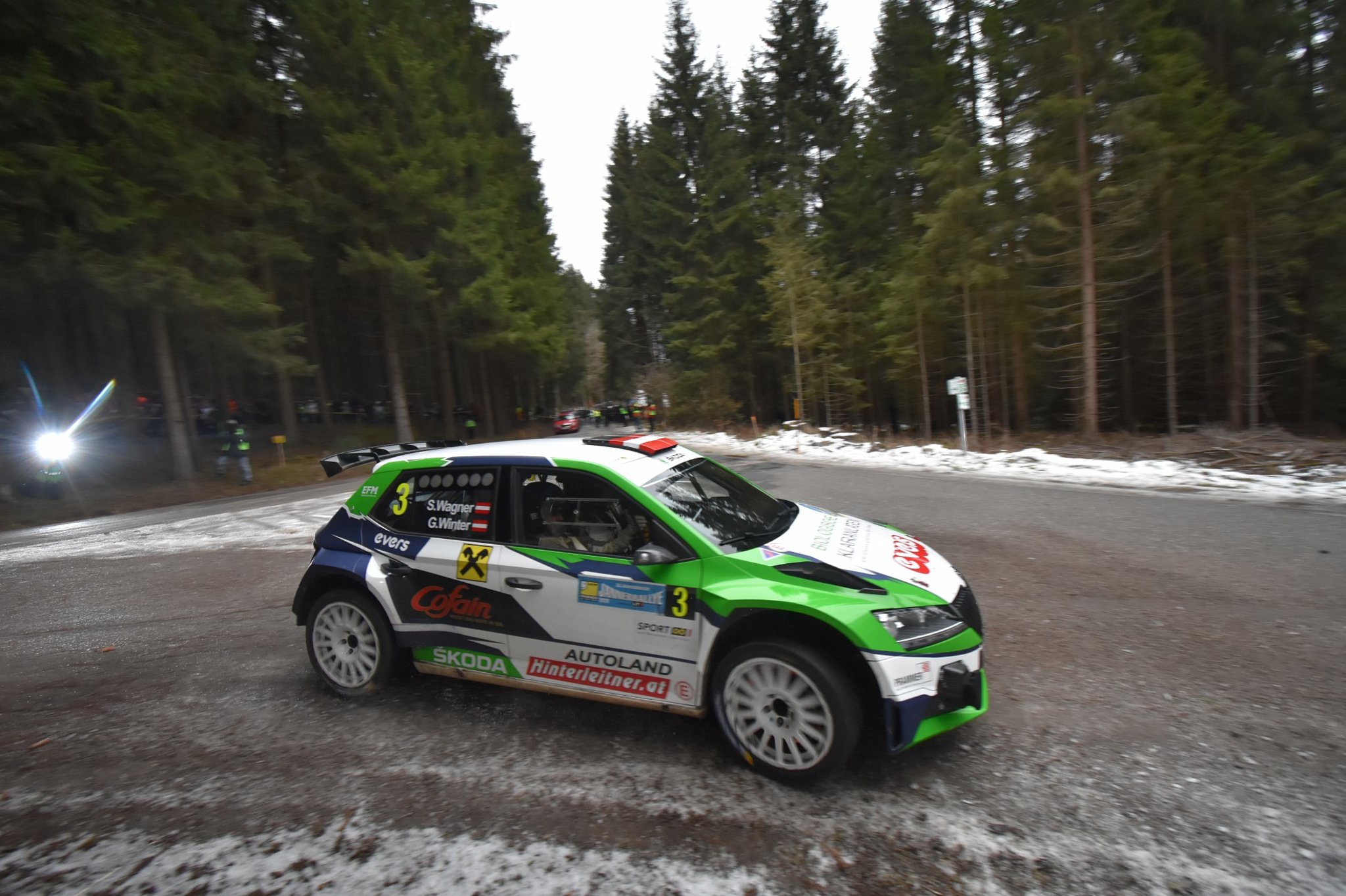 JÄNNERRALLYE: Simon Wagner souverän in Führung - Freistadt