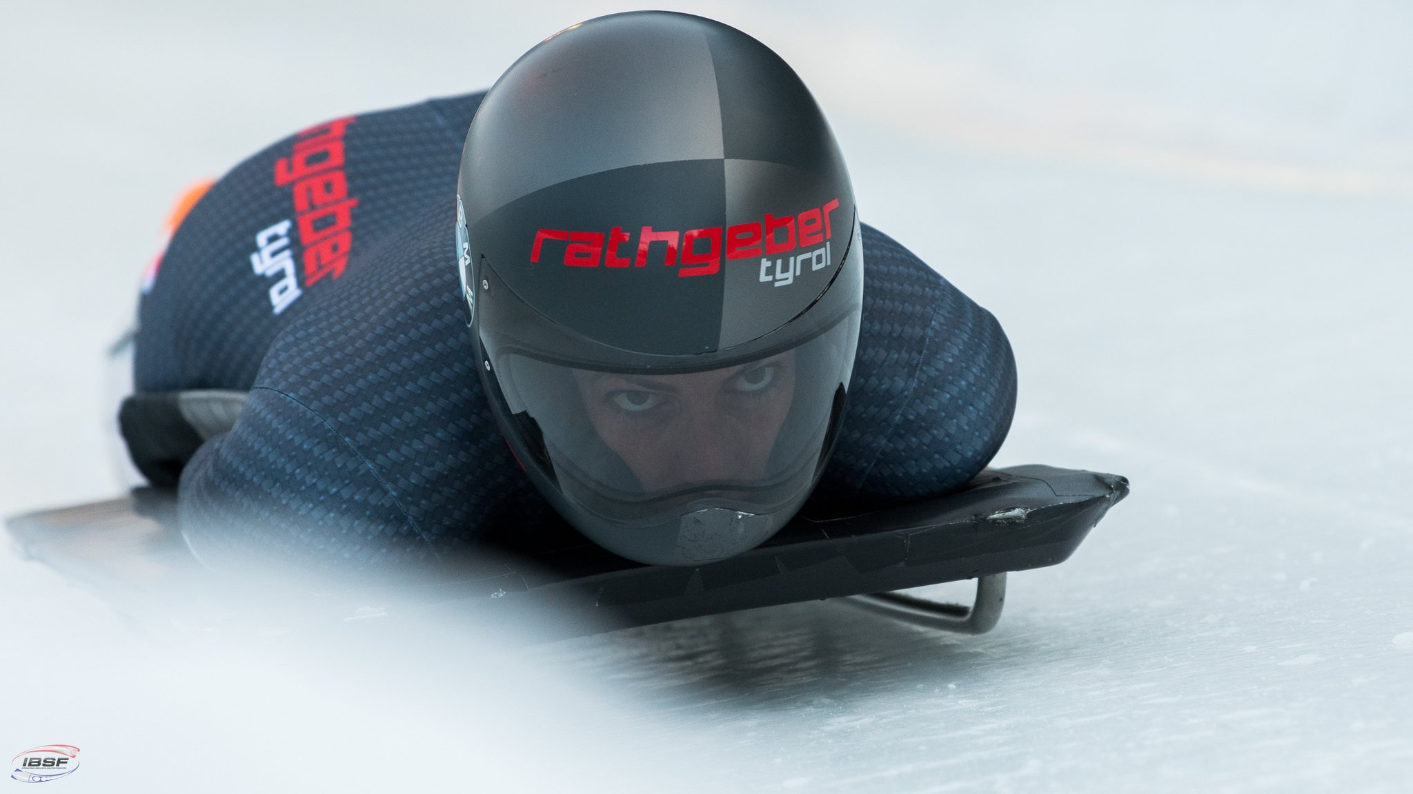 Janine Flock landet im 5. Skeleton-Weltcup der Saison in Innsbruck-Igls ...