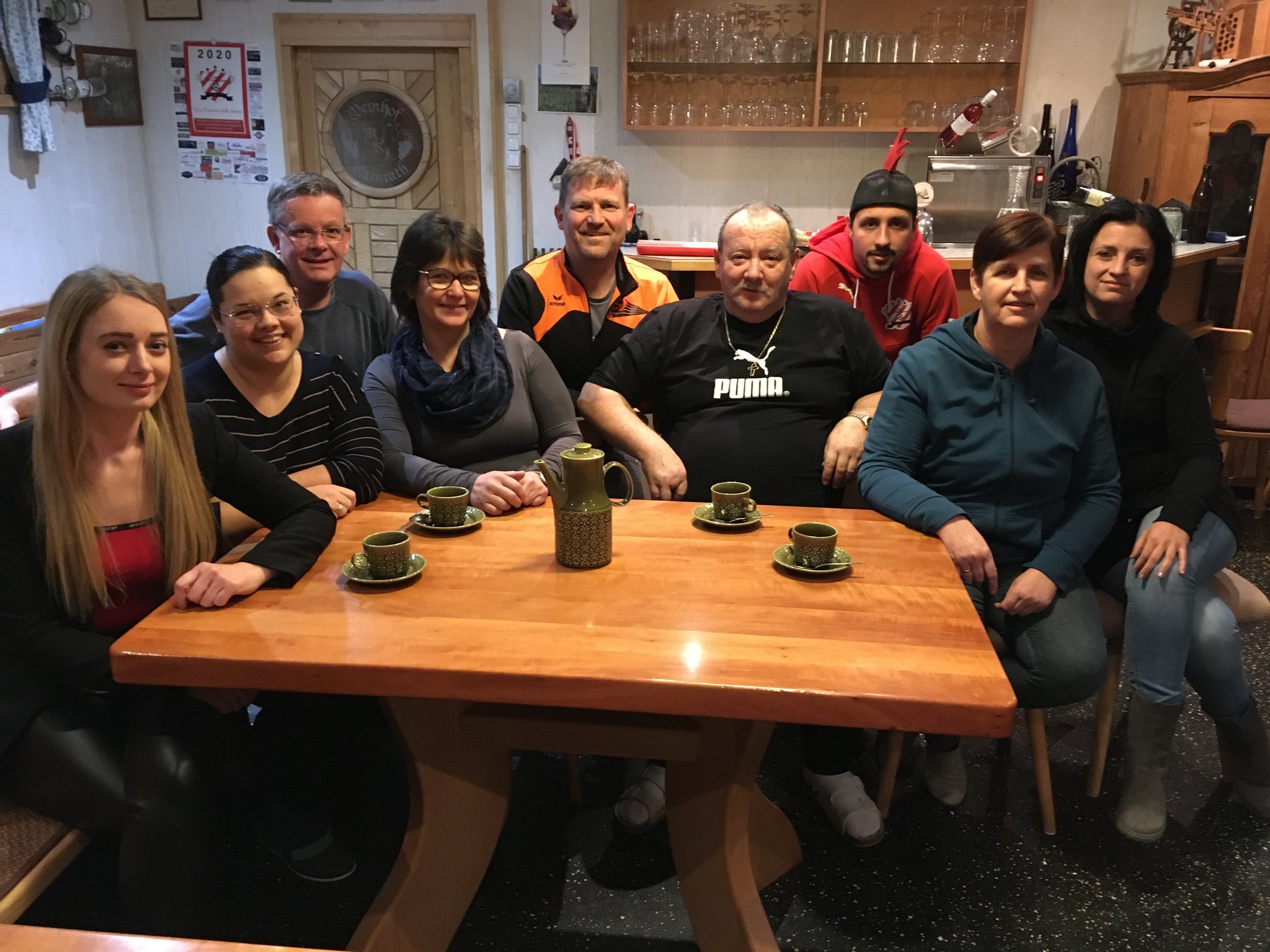 Theater im Bezirk: "Drei Weiber und oa Hauh" in Ottendorf - Hartberg ...