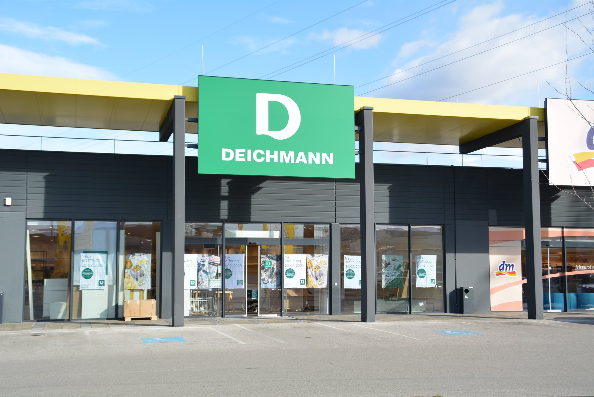 Mattersburg: Deichmann Wiedereröffnung im Stop Shop - Mattersburg