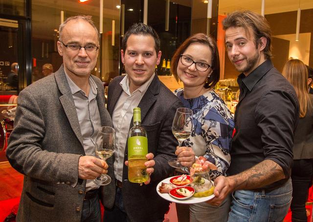 Wiener Top-Winzer in Linz: Lehrreiche Stunden bei Weinverkostung mit ...